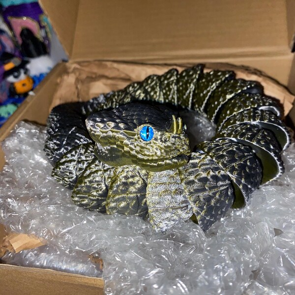 Precision-crafted 3D Printed Articulated Gaboon Viper Fidget Toy ...