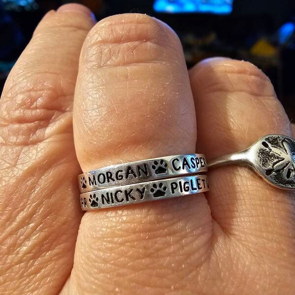 Dog Name Ring, Pet Name Jewelry, Personalized Dog Ring, Pet Mom Gift ...