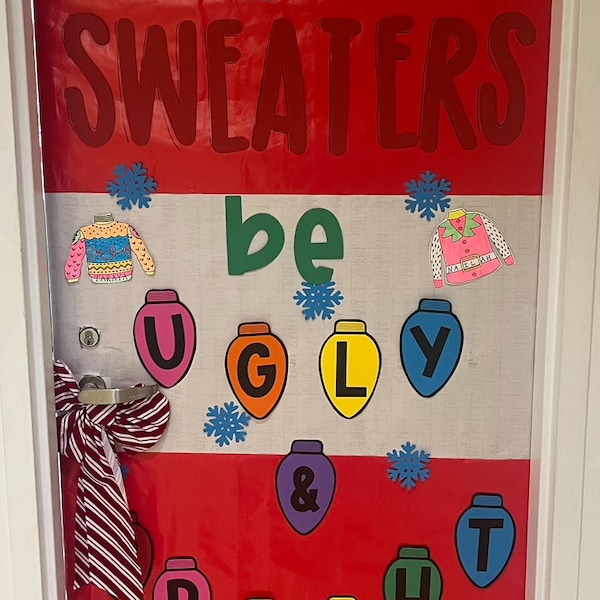 Christmas Bulletin Board Kit | Precut Holiday School Decor | Bulletin ...