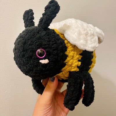 Busy Bumble Bee Crochet Pattern - Etsy