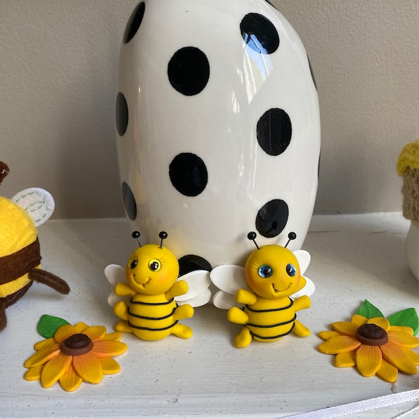 Little Bumble Bees Cute Handmade Little Guys Made With Polymer Clay ...