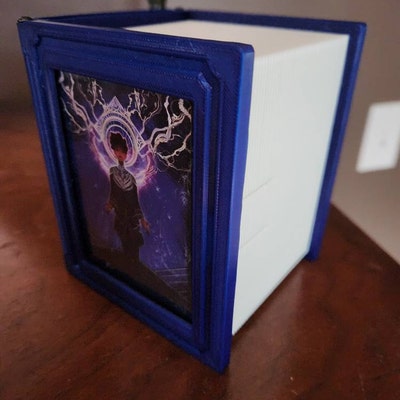 MTG Commander Sized Deck Box W Toploader Slot and Dice Compartment Tray ...