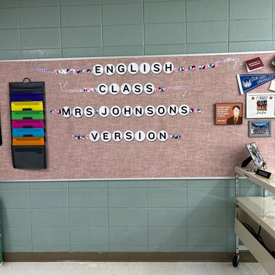 Friendship Bracelet Bulletin Board Kit Alphabet Beads Classroom ...