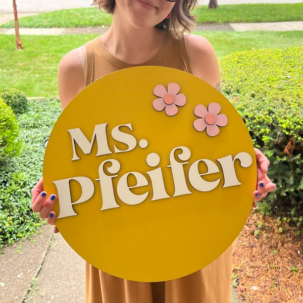 Teacher Name Sign, Teacher Appreciation Gift, Round Teacher Sign, Door ...