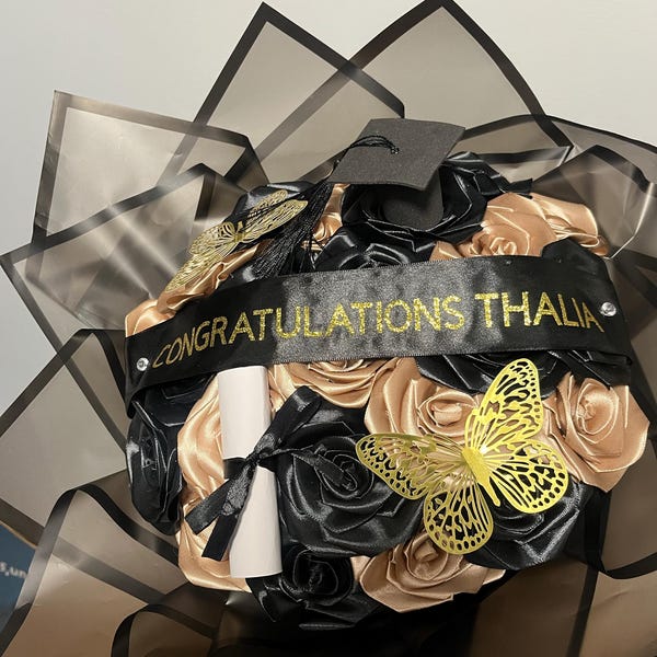 Graduation Bouquet With Cap & Diploma, Class of 2025 Graduation Gift, Grad Keepsake ...