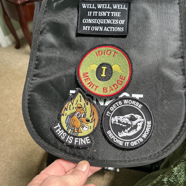 PARODY Idiot Merit Badge Round Iron on Embroidery Patch Mtcoffinz - Etsy