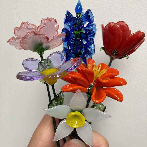 Pink Glass Water Lily With Stem，glass Honeysuckle Figurine, Glass ...