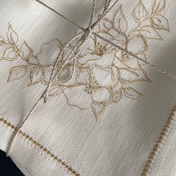 Linen Dinner Napkin With Lily Embroidery, Embroidered Napkin, White ...