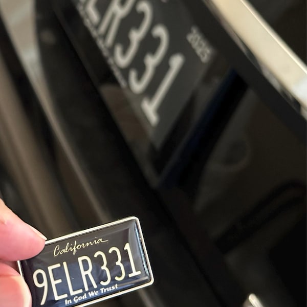 California License Plate Keychain Custom Car Keychain License Plate ...