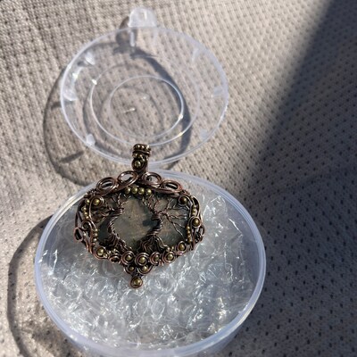 Two Tree Designer Handmade Pendant, Labradorite Gemstone Copper Wire ...