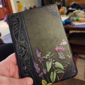 Book iPad Case Aesthetic Vintage iPad 10.9 10.2 9.7 Pro 11 10.5 12.9 ...