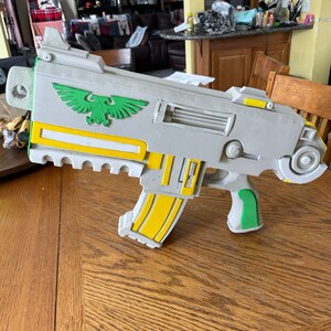 EVA Foam Knight Gauntlet Template - Etsy