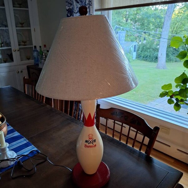 Adorable One-of-a-kind Child's Lamp Up-cycled From Yellow Keyboard ...