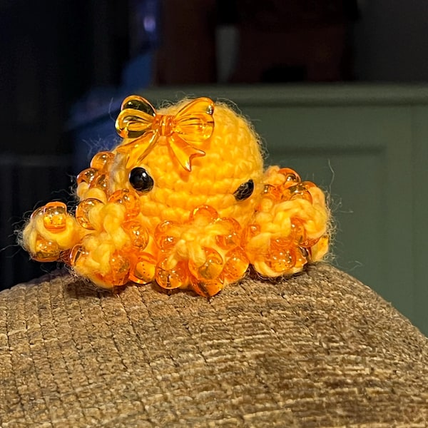 Crochet Your Own Fidget Octopus Pattern – Perfect for Anxiety & Focus ...