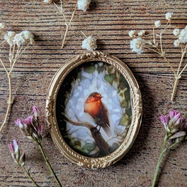 Miniature Round Plaster Frame in 6 Metallic Colours - Etsy