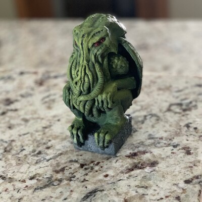 Cthulhu Mythos Poker Double Set green Edition, Black Edition & Dealer ...