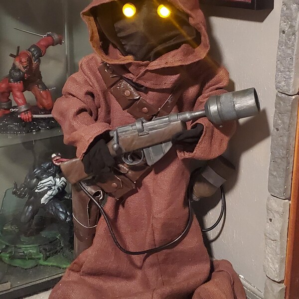 Jawa Eyes - Hook on | (1 Pair, 2 Eyes) Jawa Star Wars Inspired Costume / Cosplay Offworld Eyes ...