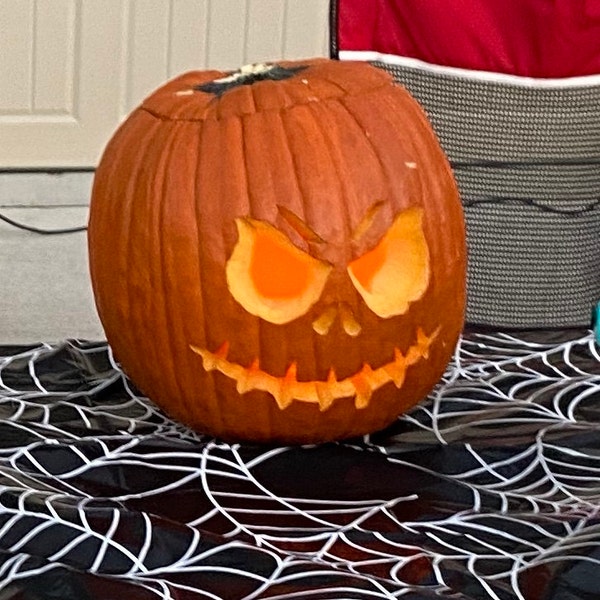 20 Printable Jack-o-lantern Pumpkin Carving Patterns for Halloween ...