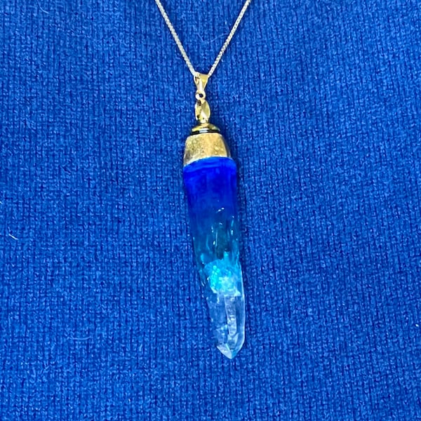 Sky Kyber Crystal Pendant Necklace Andor Sky Stone Kuati Signet ...