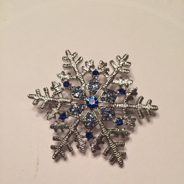 Blue Snowflake Brooch, Something Blue Wedding Brooch, Royal Blue ...