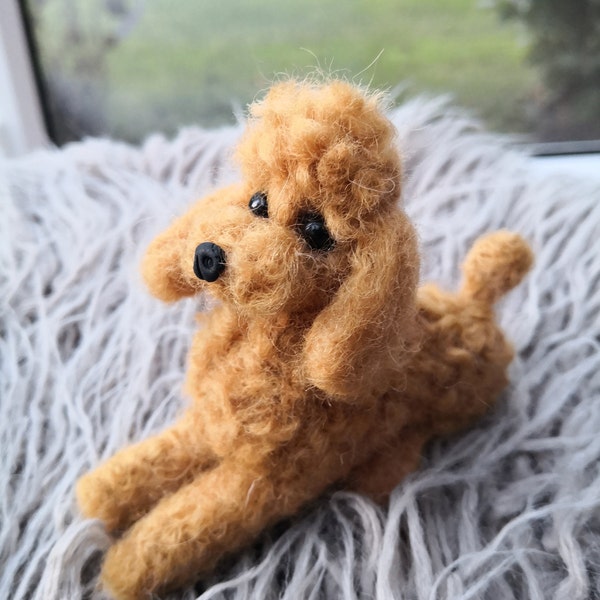 Needle Felted Poodle Dog, Toy Poodle, Wool Felt Toy Poodle, Felted ...