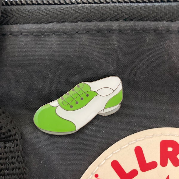 Rainbow Sewing Machine Enamel Pin Badge - Etsy