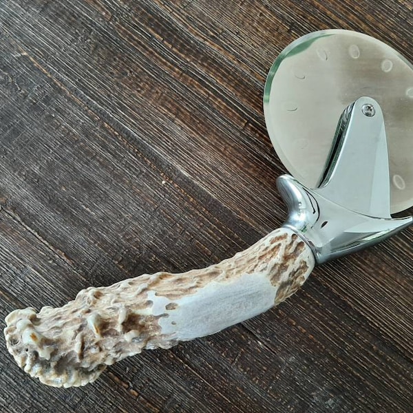 Pizza Cutter With Deer Antler Handle - Etsy