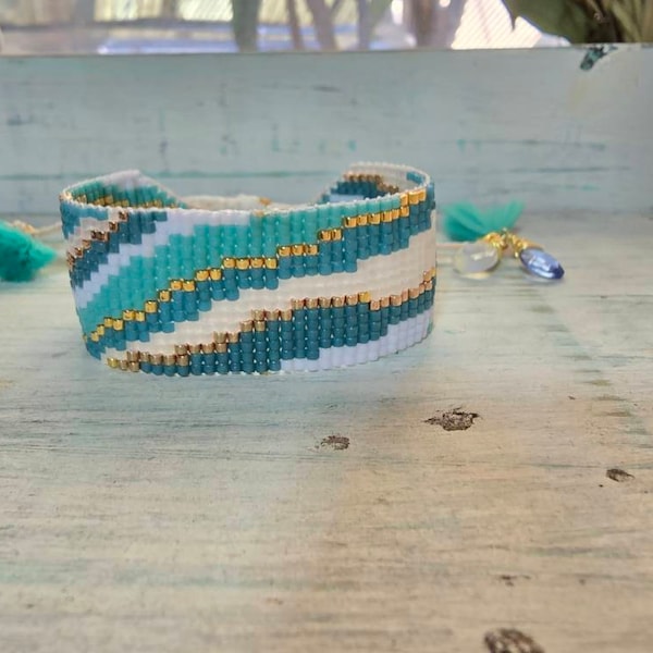 Beaded Pink Loom Bracelet - Miyuki Delica Beading Loom Pattern PB-10202 ...