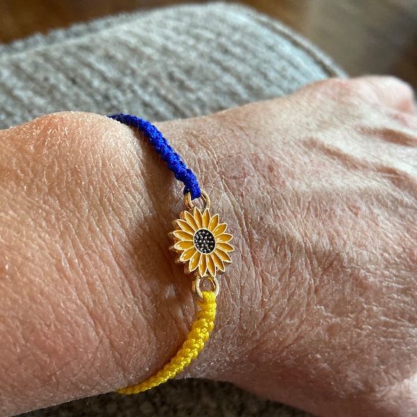 Handmade Bracelet With Ukrainian Flag Colors and Trident Charm. Stand ...