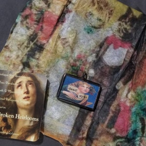 Rosary Ex-voto Sacred Heart Locket Rosary Mary Magdalene Shell Necklace ...