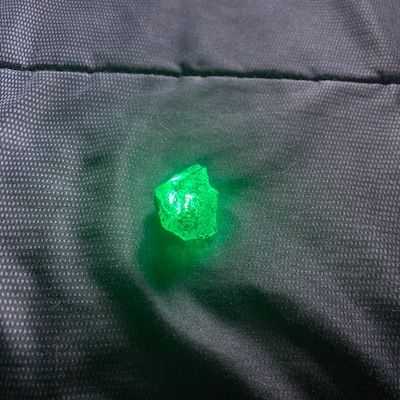 Green Time Stone Raw Infinity Stones INDIVIDUAL Infinity Gauntlet ...