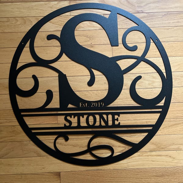 Round Personalized Metal Monogram Sign. Wedding Gift. Family Name Sign ...