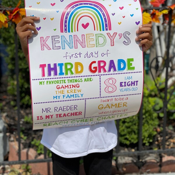 Editable First Day of 3rd Grade Sign, Rainbow First Day of School Sign ...