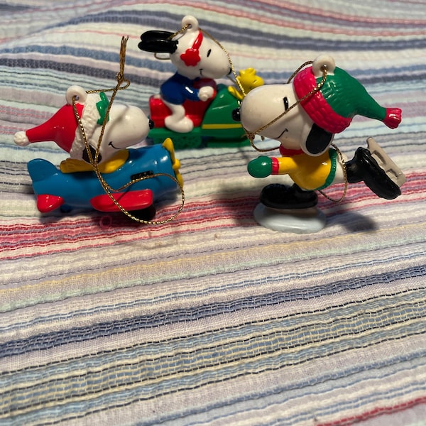 Pick Your Own #2 - Vintage Snoopy Peanuts, PVC Figures, Key Chains ...