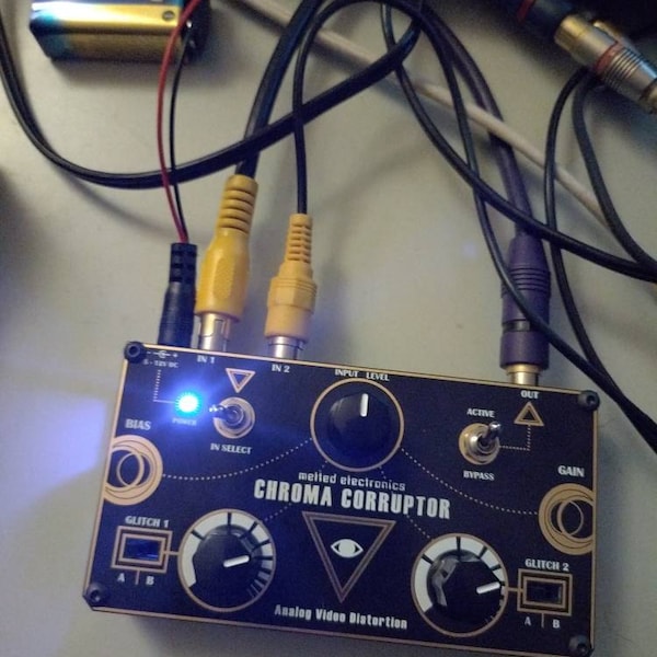 HD Analog Glitch Device - Video Breaker - Etsy