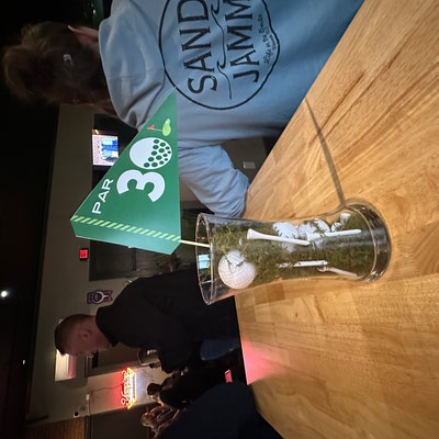 Queen of the Green Golf Party Flags, Women's Birthday Decor, Golfing ...