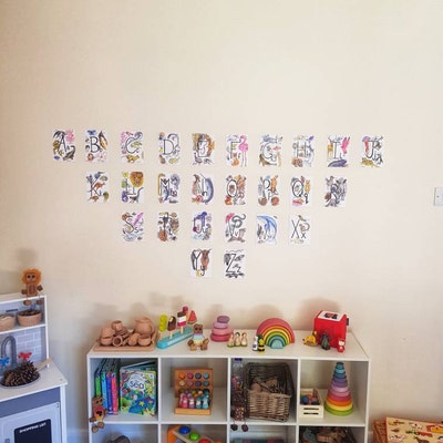 A to Z Menagerie. 26 Animal Alphabet Learning and Teaching Flash Cards ...