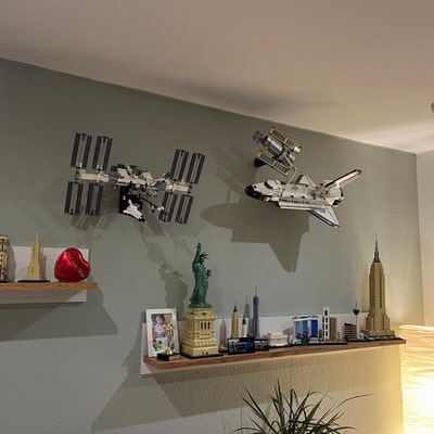 Wall Mounting Kit for Displaying Space Shuttle Discovery 10283 - Etsy