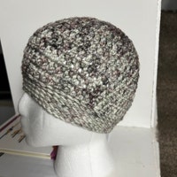 The Snazzy Hat Crochet Pattern, Uses Chunky Yarn or Two Strands of Aran ...