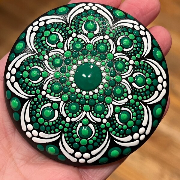 Digital Dot Mandala Flower Pattern Sapphire Dreams Delicate Dots Andrea ...