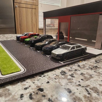 1/64 Scale Display Case for 28 Diecast Cars Storage Wall Stand Rack ...