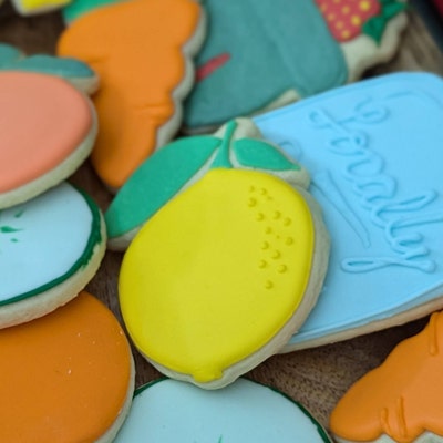 Beet or Radish Cookie Cutter - Etsy