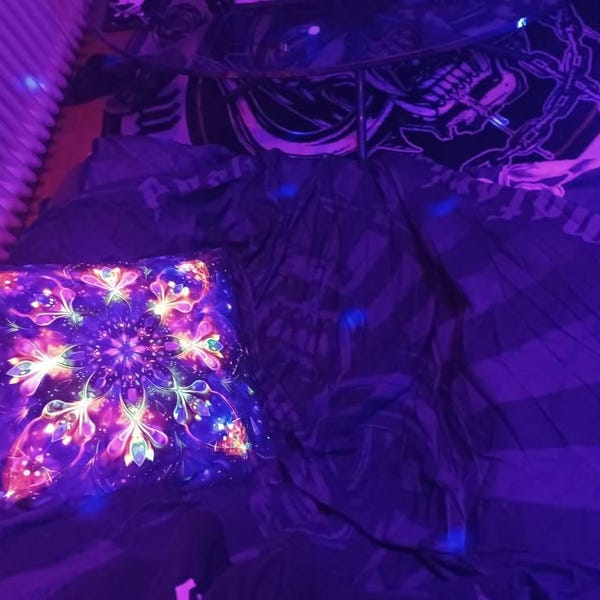 UV Reactive Mandala Pillow Case: Psychedelic Neon Cushion - Etsy