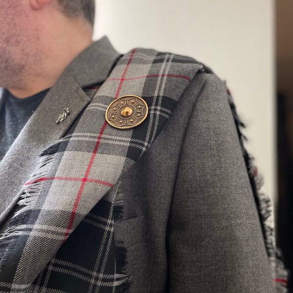 Weathered Hunting Fraser Tartan Outlandish Shawl FREE SHIPPING. Gift ...