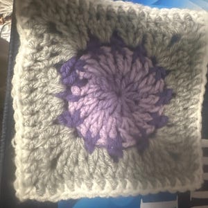 Tangled Inspired Sun Granny Square Pattern | Sun Granny Square Crochet ...