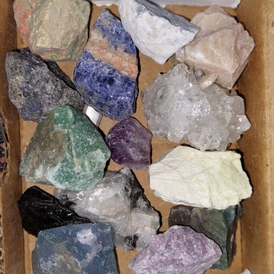 MINIATURE Crafters Collection Box: Gems Crystals Natural Raw Minerals 1 ...