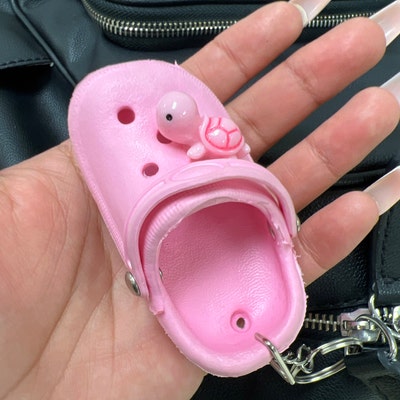 Mini Croc Keychain - Etsy