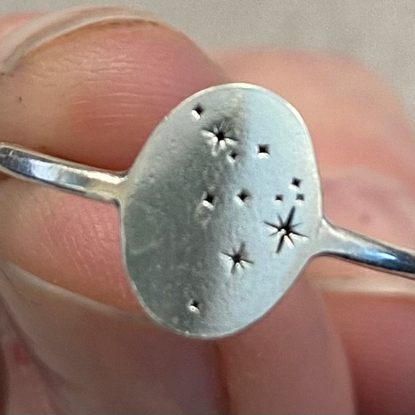 Star Signet Ring • Custom Zodiac Ring • Engraved Constellation Ring ...
