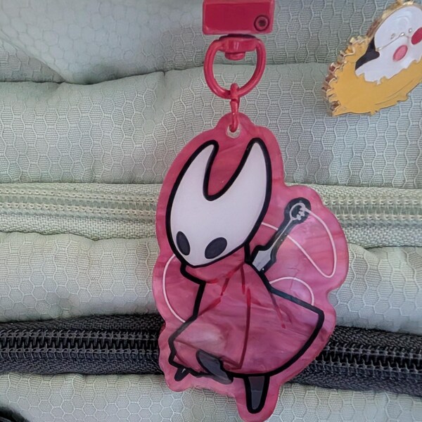 Hollow Knight Pearl Acrylic Keychain - Etsy