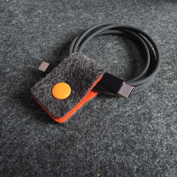Custom Made Mobile Cover Made of Wool Felt // Color Anthracite - Rubber ...